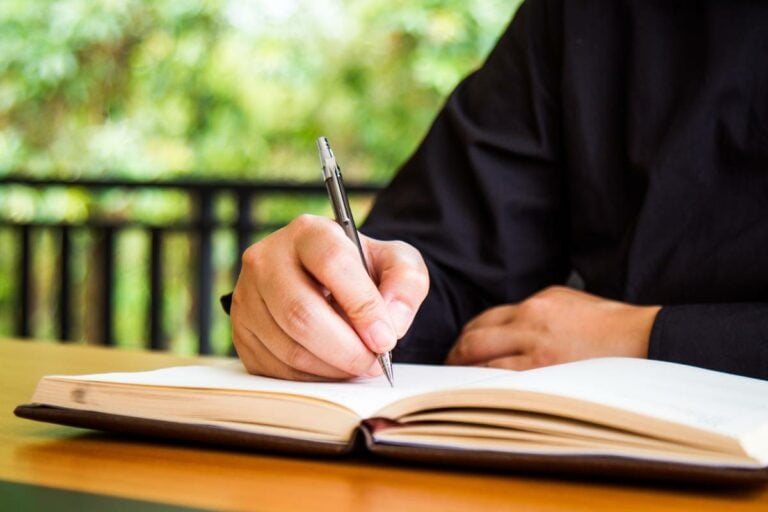 How to Take Faster Handwritten Notes Using 3 Shorthand Techniques ...